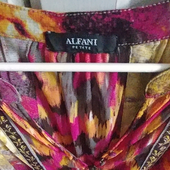 Alfani | Tops | Alfani Colorful Lightweight Long Sleeve Top | Poshmark